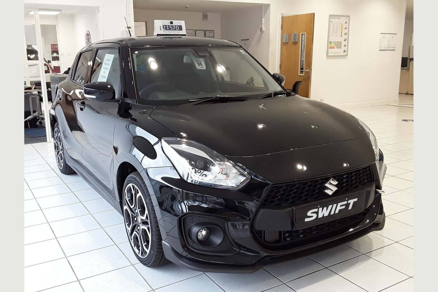 Maruti Suzuki Swift Black Edition – Motor Origin